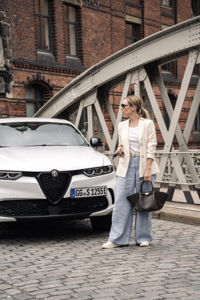 Alfa Romeo Tonale - Dolce Vita in Hamburg mit dem Plug-in-Hybrid